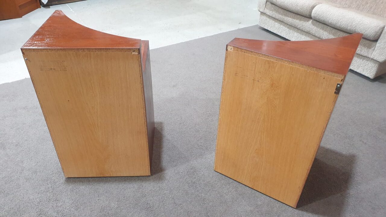 Retro Bedside Tables Drawers CHISWELL - Hilton and Main